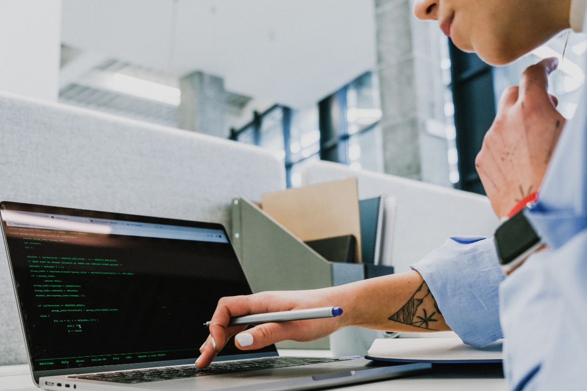 Leveraging QR Codes to Enhance IT Infrastructure and Security - Increditools